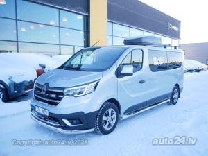 Grey Renault Trafic 2024 in Tallinn, with an engine capacity of 2.00 L and mileage of 15 thousand km for 39990 €, photo 4 on AUTOMOTO.COM.LV