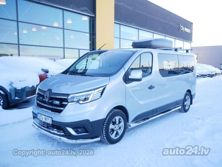 Grey Renault Trafic 2024 in Tallinn, with an engine capacity of 2.00 L and mileage of 15 thousand km for 39990 €, photo 4 on AUTOMOTO.COM.LV
