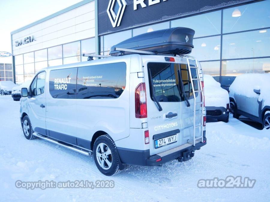 Grey Renault Trafic 2024 in Tallinn, with an engine capacity of 2.00 L and mileage of 15 thousand km for 39990 €, photo 6 on AUTOMOTO.COM.LV