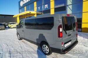 Grey Renault Trafic 2024 in Tallinn, with an engine capacity of 2.00 L and mileage of 76 thousand km for 31990 €, photo 4 on AUTOMOTO.COM.LV