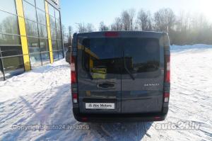 Grey Renault Trafic 2024 in Tallinn, with an engine capacity of 2.00 L and mileage of 76 thousand km for 31990 €, photo 6 on AUTOMOTO.COM.LV