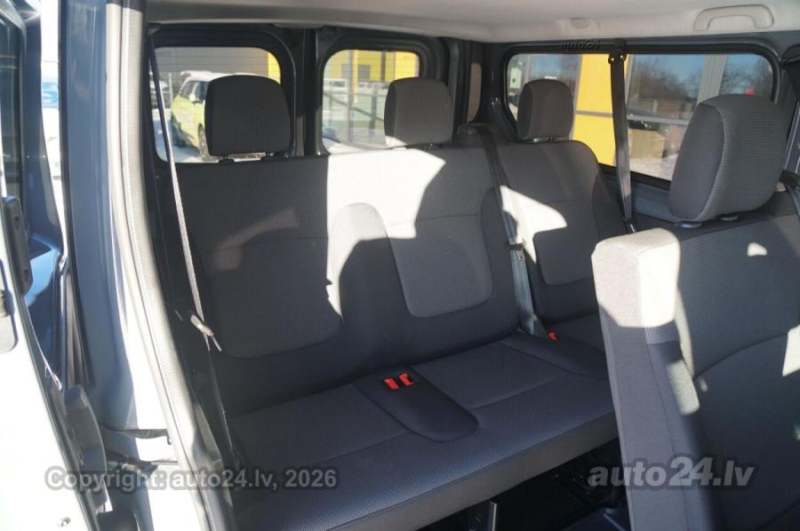 Grey Renault Trafic 2024 in Tallinn, with an engine capacity of 2.00 L and mileage of 76 thousand km for 31990 €, photo 11 on AUTOMOTO.COM.LV
