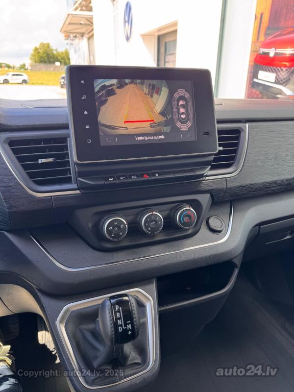 Pelēks Renault Trafic 2024 Viljandi, ar dzinēja tilpumu 2.00 L un nobraukumu 42 tūkst. km par 39990 €, foto 8 vietnē AUTOMOTO.COM.LV