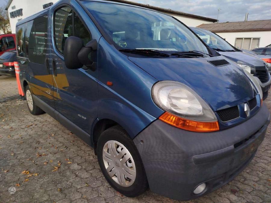 Renault Trafic 2005 in Utena, with an engine capacity of 1.87 L and mileage of 175 thousand km for 4950 €, photo 15 on AUTOMOTO.COM.LV