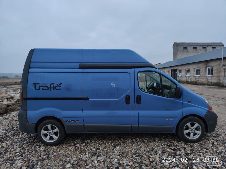 Renault Trafic 2005 in Kaunas, with an engine capacity of 2.50 L and mileage of 330 thousand km for 3950 €, photo 5 on AUTOMOTO.COM.LV