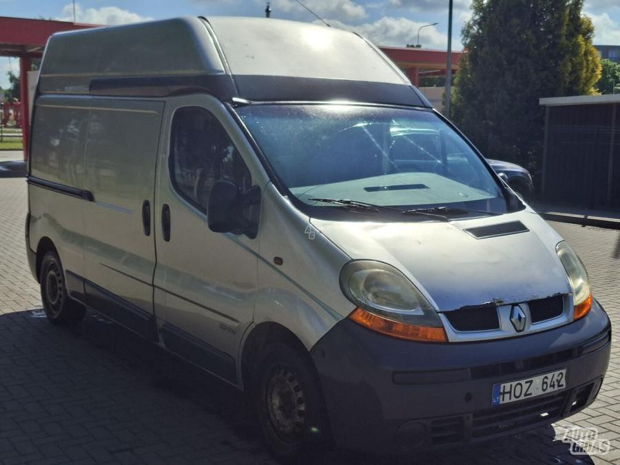 Renault Trafic 2005 in Silute, with an engine capacity of 2.50 L and mileage of 500 thousand km for 1350 €, photo 4 on AUTOMOTO.COM.LV