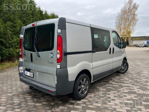 Renault Trafic 2008 in Bauska, with an engine capacity of 2.00 L and mileage of 0 thousand km for 5200 €, photo 3 on AUTOMOTO.COM.LV
