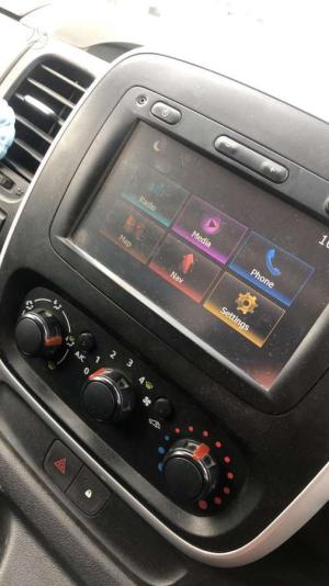 Renault Trafic 2017 in Kaunas, with an engine capacity of 1.60 L and mileage of 198 thousand km for 2999 €, photo 8 on AUTOMOTO.COM.LV