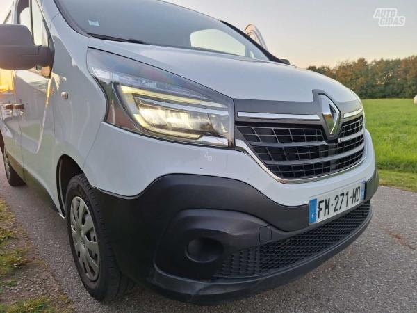Renault Trafic 2019 Tauragė, ar dzinēja tilpumu 1.60 L un nobraukumu 100 tūkst. km par 8300 €, foto 4 vietnē AUTOMOTO.COM.LV