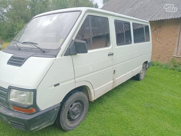 Renault Trafic 1992 Joniškis, ar dzinēja tilpumu 2.50 L un nobraukumu 236 tūkst. km par 2500 €, foto 1 vietnē AUTOMOTO.COM.LV