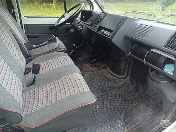 Renault Trafic 1992 Joniškis, ar dzinēja tilpumu 2.50 L un nobraukumu 236 tūkst. km par 2500 €, foto 3 vietnē AUTOMOTO.COM.LV