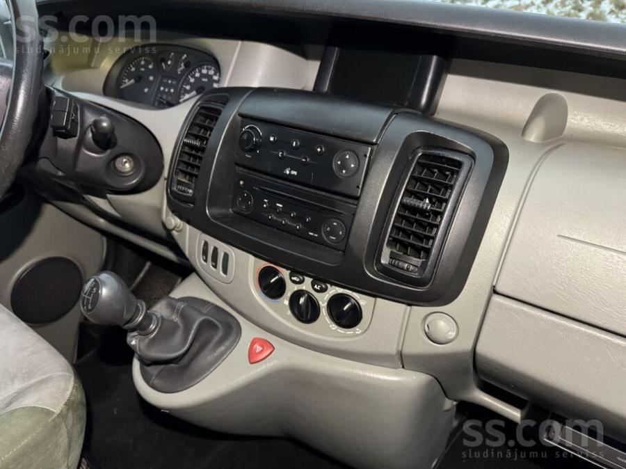 Renault Trafic 2004 Rīga, ar dzinēja tilpumu 1.90 L un nobraukumu 391 tūkst. km par 5500 €, foto 16 vietnē AUTOMOTO.COM.LV