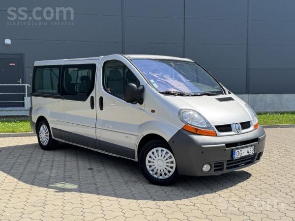 Renault Trafic 2005 in Riga, with an engine capacity of 2.50 L and mileage of 241 thousand km for 6350 €, photo 3 on AUTOMOTO.COM.LV
