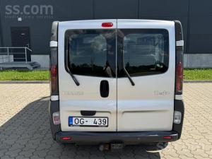 Renault Trafic 2005 in Riga, with an engine capacity of 2.50 L and mileage of 241 thousand km for 6350 €, photo 6 on AUTOMOTO.COM.LV