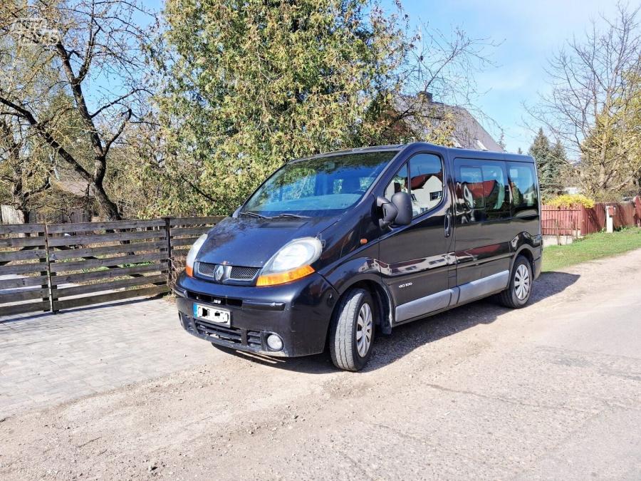 Renault Trafic 2005 in Kaunas, with an engine capacity of 1.90 L and mileage of 420 thousand km for 2600 €, photo 1 on AUTOMOTO.COM.LV