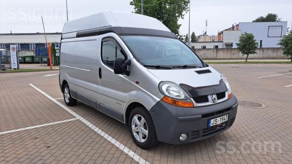 Renault Trafic 2005 in Riga, with an engine capacity of 1.90 L and mileage of 251 thousand km for 5900 €, photo 8 on AUTOMOTO.COM.LV