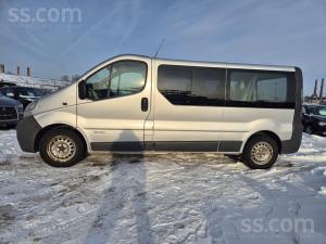 Renault Trafic 2006 Liepāja, ar dzinēja tilpumu 2.50 L un nobraukumu 279 tūkst. km par 5500 €, foto 8 vietnē AUTOMOTO.COM.LV