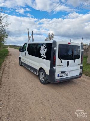 Renault Trafic 2006 Prienai, ar dzinēja tilpumu 2.00 L un nobraukumu 5000 tūkst. km par 4100 €, foto 7 vietnē AUTOMOTO.COM.LV