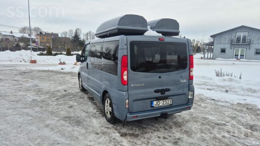 Renault Trafic 2006 Rīga, ar dzinēja tilpumu 2.50 L un nobraukumu 412 tūkst. km par 6500 €, foto 6 vietnē AUTOMOTO.COM.LV