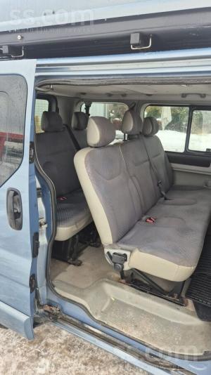 Renault Trafic 2006 Rīga, ar dzinēja tilpumu 2.50 L un nobraukumu 412 tūkst. km par 6500 €, foto 8 vietnē AUTOMOTO.COM.LV