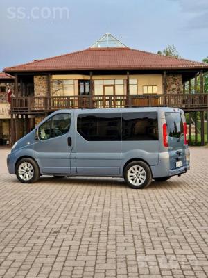 Рено Трафик 2007 в Рига, объемом двигателя 2.50 л и пробегом 278 тыс. км за 9400 €, фото 3 на AUTOMOTO.COM.LV