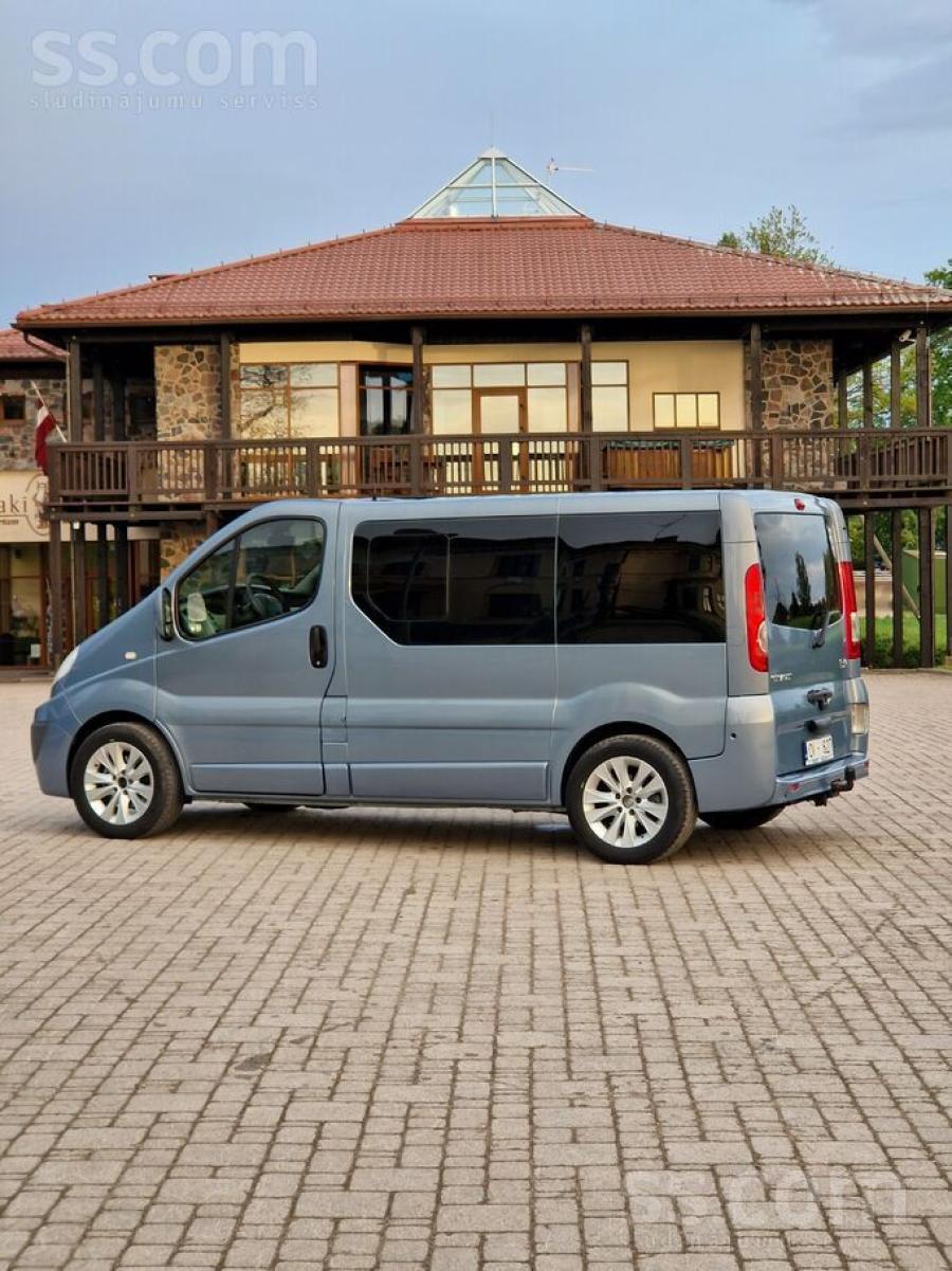 Рено Трафик 2007 в Рига, объемом двигателя 2.50 л и пробегом 278 тыс. км за 9400 €, фото 3 на AUTOMOTO.COM.LV