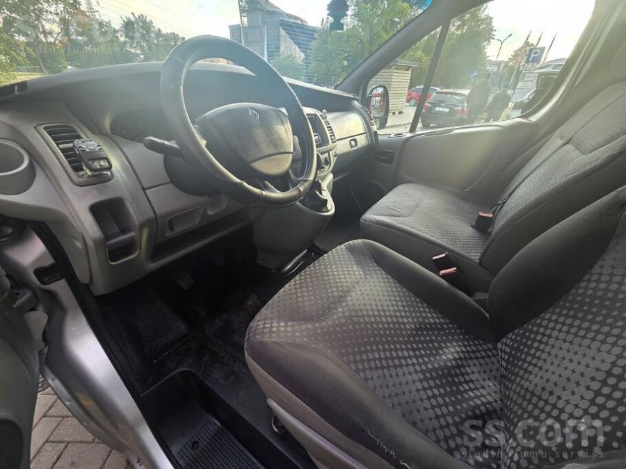 Renault Trafic 2007 in Riga, with an engine capacity of 2.00 L and mileage of 0 thousand km for 5200 €, photo 9 on AUTOMOTO.COM.LV