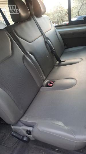 Renault Trafic 2008 in Vilnius, with an engine capacity of 2.00 L and mileage of 305 thousand km for 4250 €, photo 6 on AUTOMOTO.COM.LV