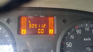 Renault Trafic 2008 in Vilnius, with an engine capacity of 2.00 L and mileage of 305 thousand km for 4250 €, photo 10 on AUTOMOTO.COM.LV