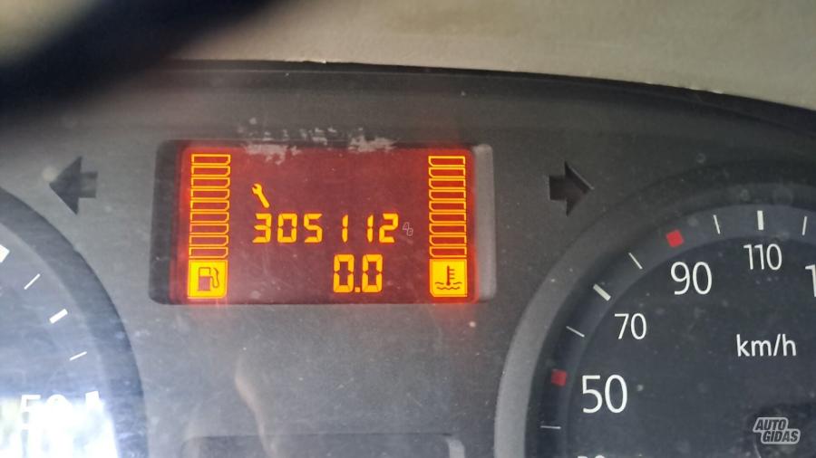 Renault Trafic 2008 in Vilnius, with an engine capacity of 2.00 L and mileage of 305 thousand km for 4250 €, photo 10 on AUTOMOTO.COM.LV