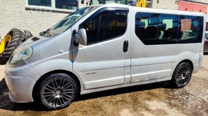 Renault Trafic 2008 in Daugavpils, with an engine capacity of 2.00 L and mileage of 373 thousand km for 5550 €, photo 4 on AUTOMOTO.COM.LV