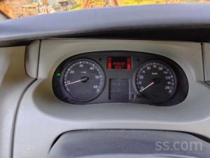 Renault Trafic 2008 Madona, ar dzinēja tilpumu 2.00 L un nobraukumu 358 tūkst. km par 4000 €, foto 7 vietnē AUTOMOTO.COM.LV
