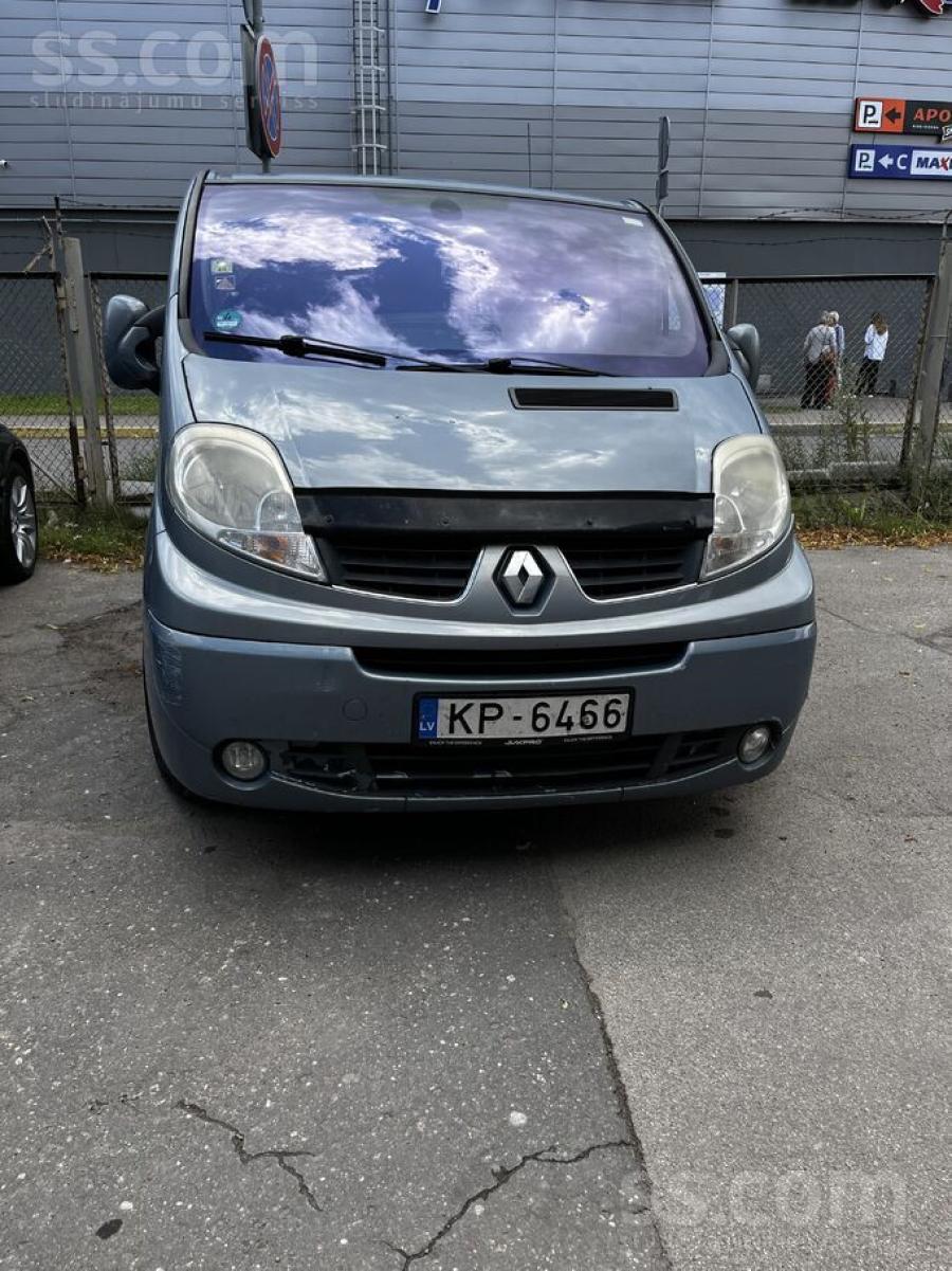 Renault Trafic 2009 Rīga, ar dzinēja tilpumu 2.50 L un nobraukumu 430 tūkst. km par 3500 €, foto 1 vietnē AUTOMOTO.COM.LV