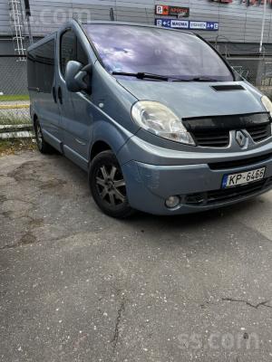 Renault Trafic 2009 Rīga, ar dzinēja tilpumu 2.50 L un nobraukumu 430 tūkst. km par 3500 €, foto 3 vietnē AUTOMOTO.COM.LV