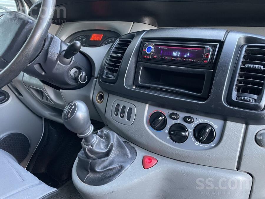 Renault Trafic 2009 in Riga, with an engine capacity of 2.00 L and mileage of 221 thousand km for 4250 €, photo 14 on AUTOMOTO.COM.LV