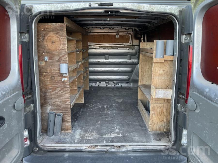 Renault Trafic 2009 in Riga, with an engine capacity of 2.00 L and mileage of 221 thousand km for 4250 €, photo 19 on AUTOMOTO.COM.LV