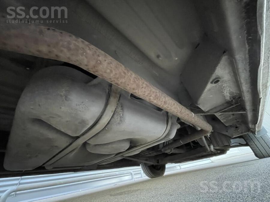 Renault Trafic 2009 in Riga, with an engine capacity of 2.00 L and mileage of 221 thousand km for 4250 €, photo 20 on AUTOMOTO.COM.LV