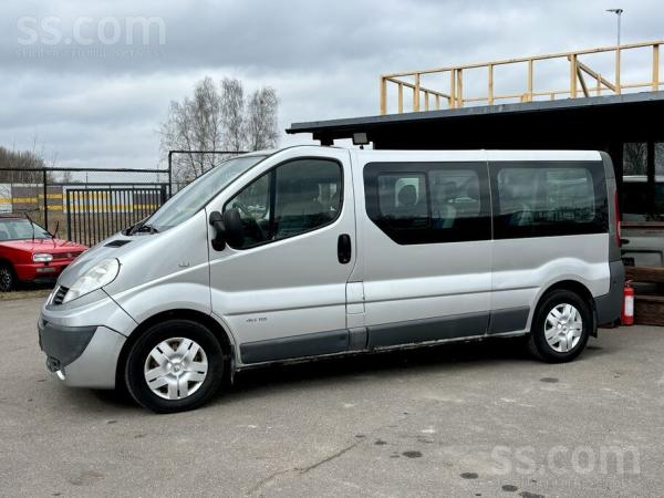Renault Trafic 2010 Rīga, ar dzinēja tilpumu 2.00 L un nobraukumu 0 tūkst. km par 4350 €, foto 2 vietnē AUTOMOTO.COM.LV