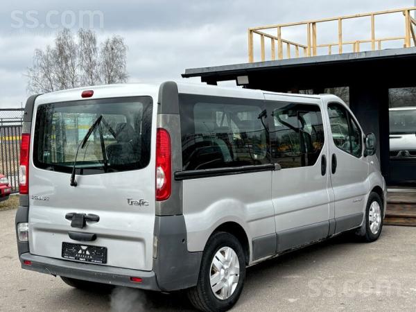 Renault Trafic 2010 Rīga, ar dzinēja tilpumu 2.00 L un nobraukumu 0 tūkst. km par 4350 €, foto 8 vietnē AUTOMOTO.COM.LV