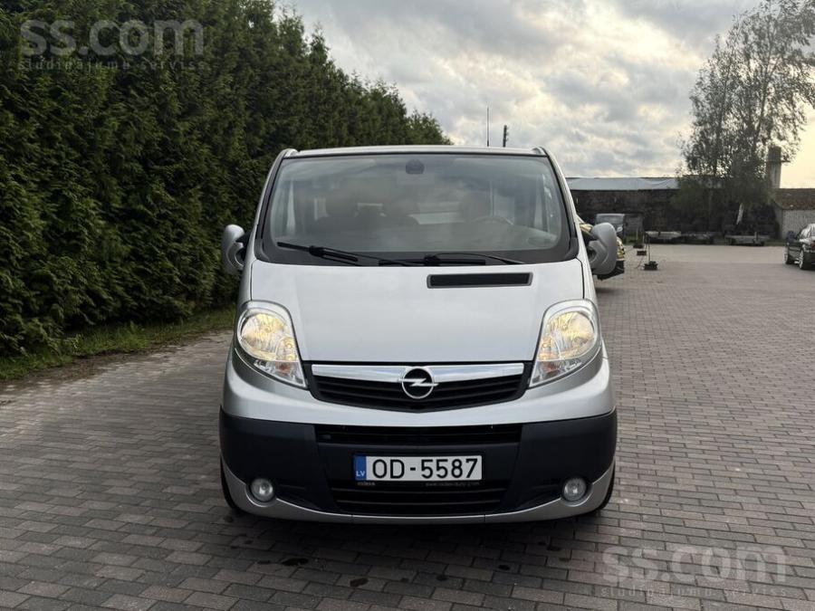 Renault Trafic 2010 in Bauska, with an engine capacity of 2.00 L and mileage of 0 thousand km for 5600 €, photo 5 on AUTOMOTO.COM.LV