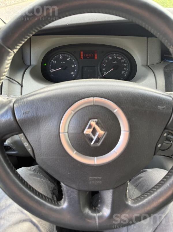 Renault Trafic 2010 Rīga, ar dzinēja tilpumu 2.00 L un nobraukumu 296 tūkst. km par 5100 €, foto 3 vietnē AUTOMOTO.COM.LV