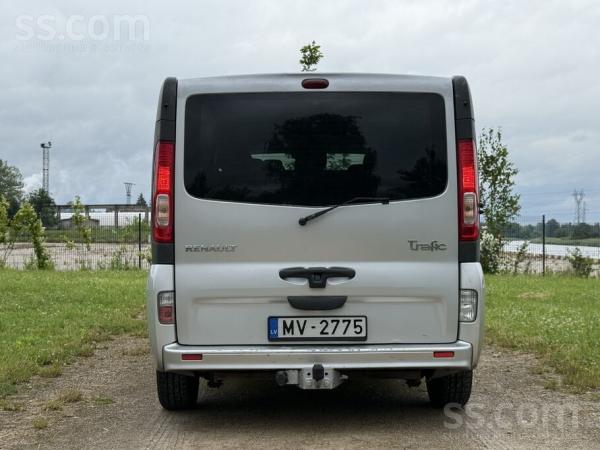 Renault Trafic 2011 in Jelgava, with an engine capacity of 2.00 L and mileage of 424 thousand km for 6800 €, photo 5 on AUTOMOTO.COM.LV