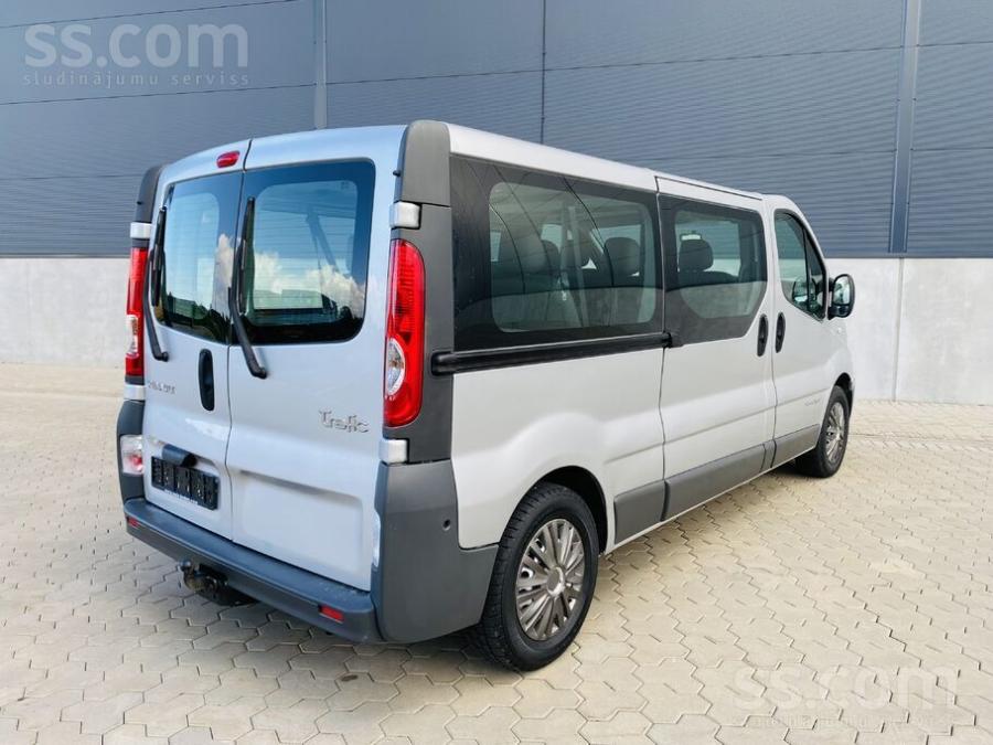 Renault Trafic 2011 in Riga, with an engine capacity of 2.00 L and mileage of 0 thousand km for 9290 €, photo 4 on AUTOMOTO.COM.LV