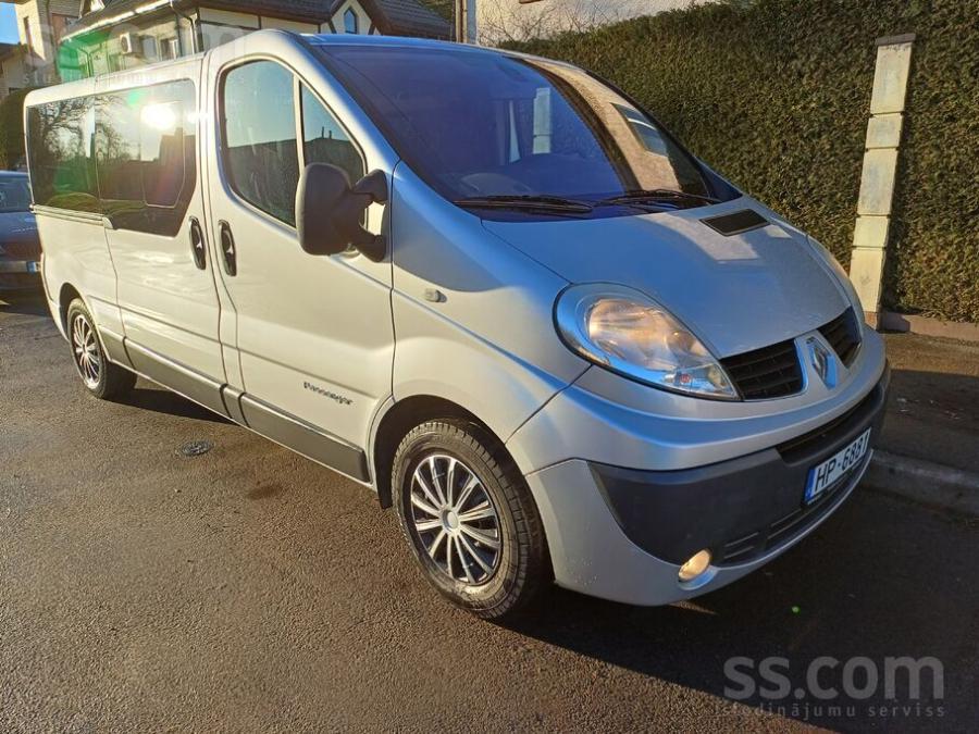 Renault Trafic 2011 Rīga, ar dzinēja tilpumu 2.00 L un nobraukumu 293 tūkst. km par 6500 €, foto 1 vietnē AUTOMOTO.COM.LV