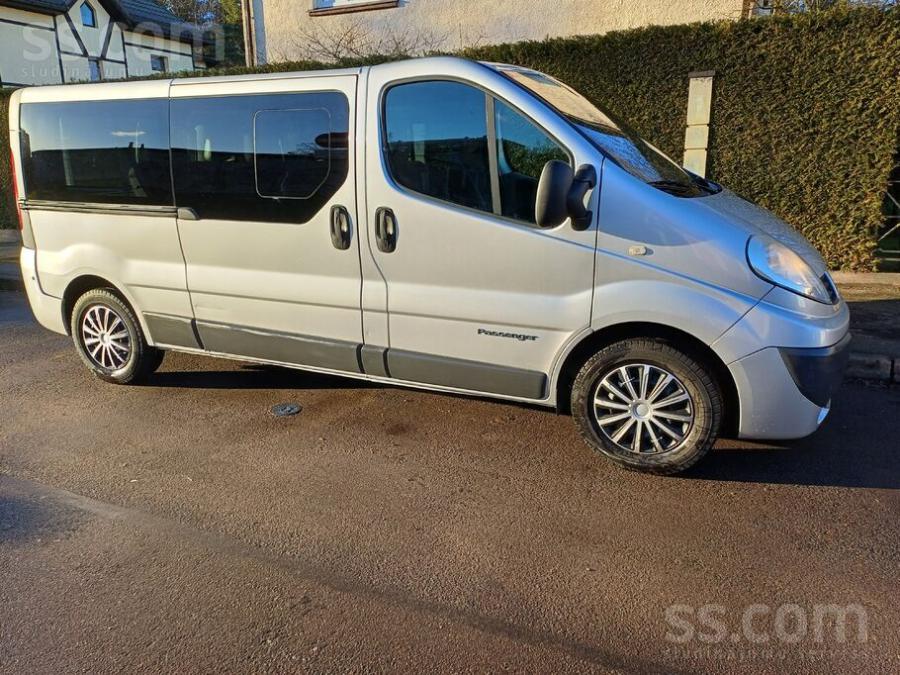 Renault Trafic 2011 Rīga, ar dzinēja tilpumu 2.00 L un nobraukumu 293 tūkst. km par 6500 €, foto 2 vietnē AUTOMOTO.COM.LV