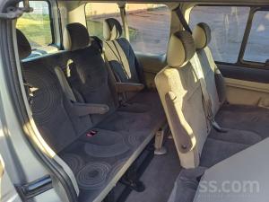 Renault Trafic 2011 Rīga, ar dzinēja tilpumu 2.00 L un nobraukumu 293 tūkst. km par 6500 €, foto 16 vietnē AUTOMOTO.COM.LV