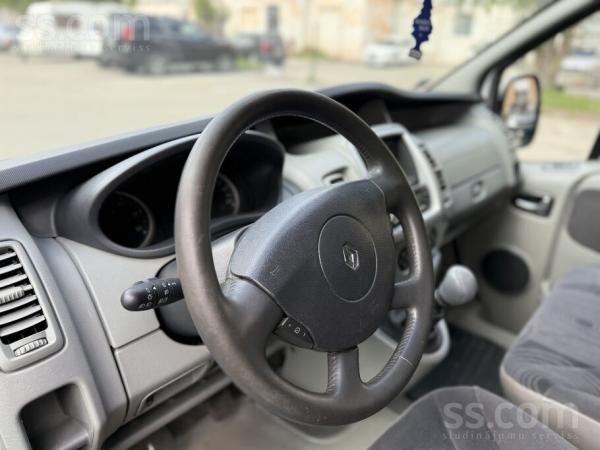 Рено Трафик 2011 в Рига, объемом двигателя 2.50 л и пробегом 359 тыс. км за 6650 €, фото 7 на AUTOMOTO.COM.LV