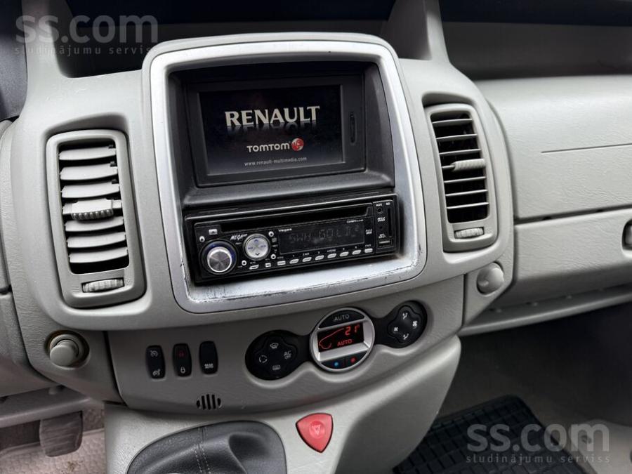 Renault Trafic 2011 Rīga, ar dzinēja tilpumu 2.50 L un nobraukumu 359 tūkst. km par 6650 €, foto 14 vietnē AUTOMOTO.COM.LV