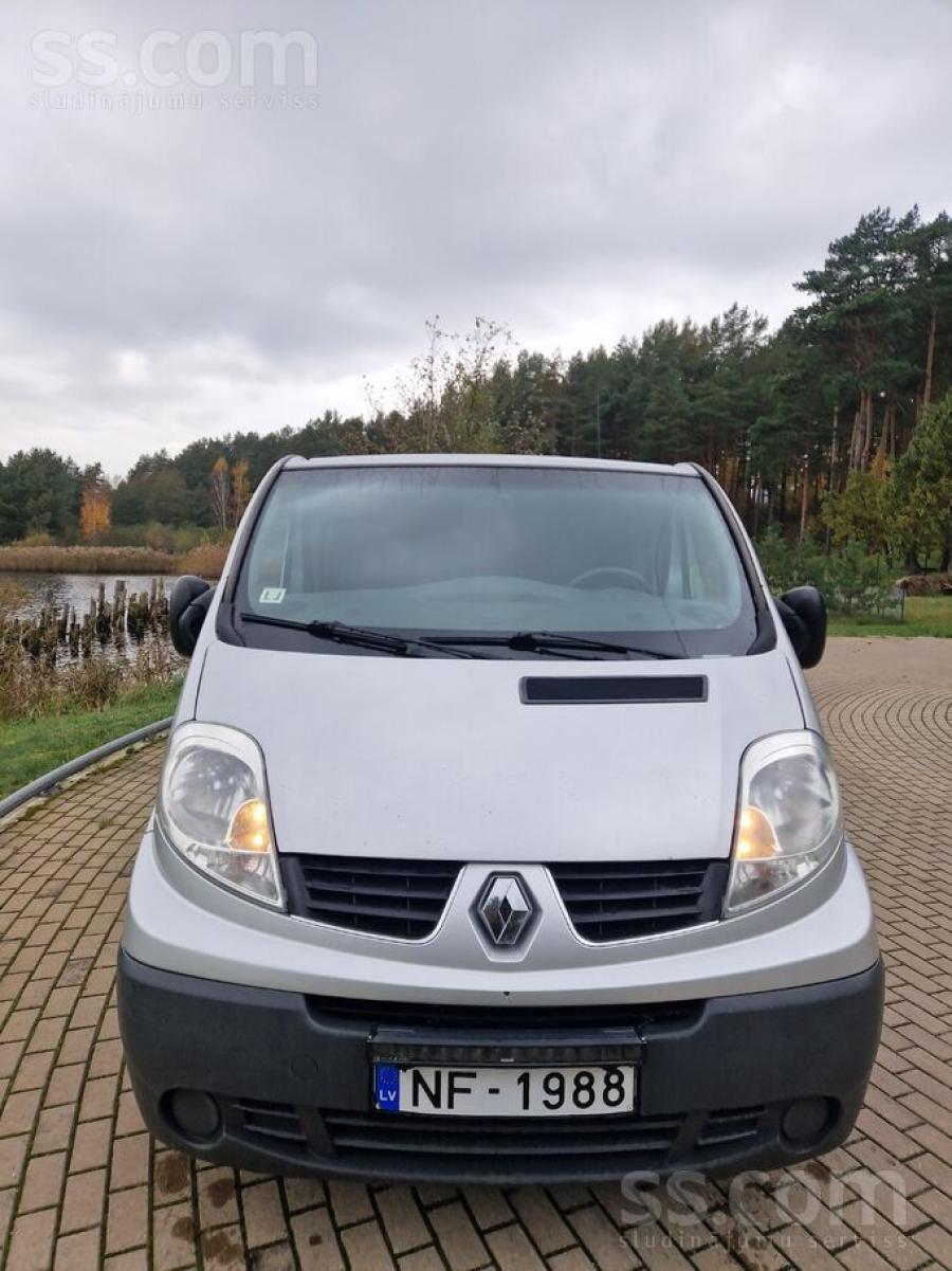 Renault Trafic 2011 Rīga, ar dzinēja tilpumu 2.00 L un nobraukumu 300 tūkst. km par 7199 €, foto 3 vietnē AUTOMOTO.COM.LV