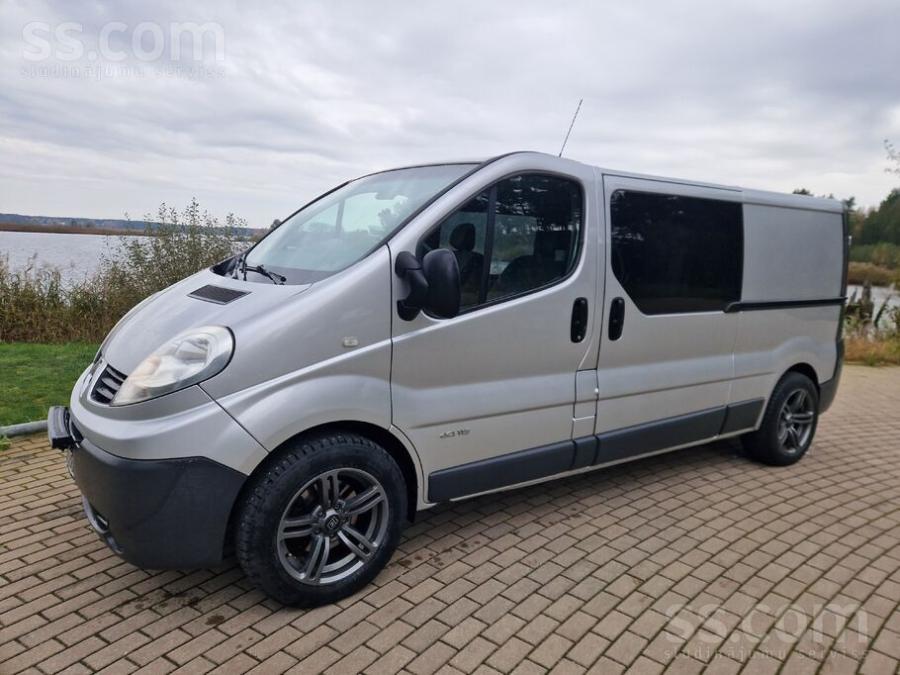 Renault Trafic 2011 Rīga, ar dzinēja tilpumu 2.00 L un nobraukumu 300 tūkst. km par 7199 €, foto 4 vietnē AUTOMOTO.COM.LV